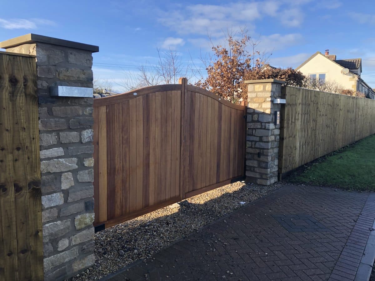 Types of Gates: Discover the Best (and Worst) Options for Your Home ...